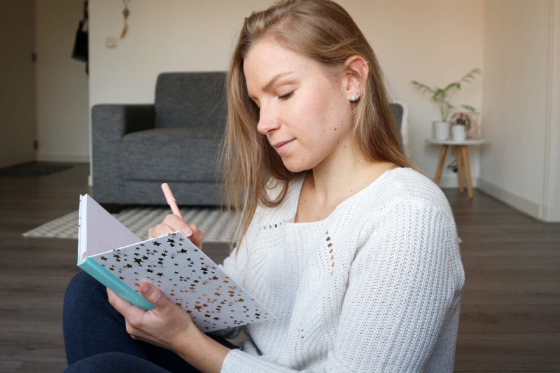 Belemmerende overtuigingen: voorbeelden & hoe ombuigen?